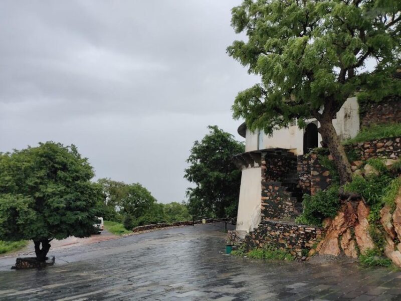 Monsoon Palace (Sajjangarh) E-bike Trail - The Itinerary: A Closer Look