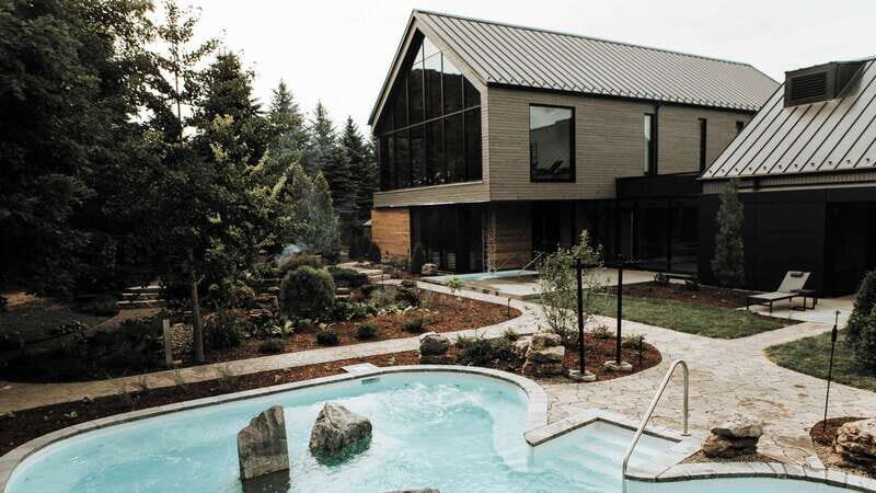Mont-Saint-Hilaire: Nordic Spa Thermal Experience - Key Points
