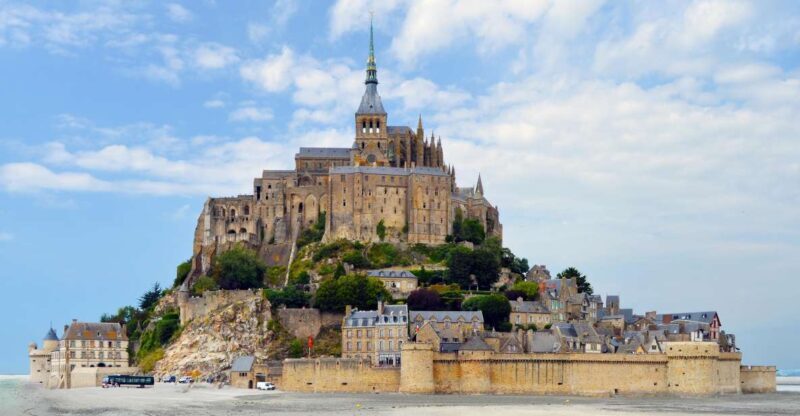 Mont Saint Michel : Full day private guided tour from Paris - The Journey to Mont Saint Michel