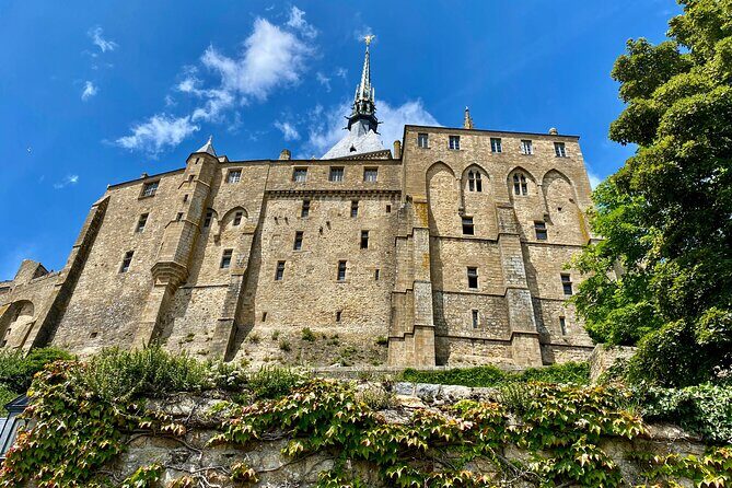 Mont Saint-Michel Small-group 2 to 7 people from Paris - A detailed look at the Mont Saint-Michel Small-Group Tour