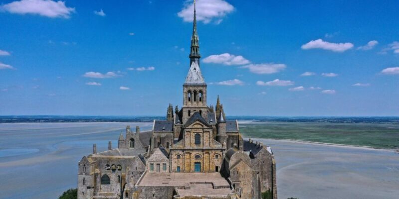 Mont-St-Michel: Small Group Guided Tour with Abbey Ticket - The Sum Up