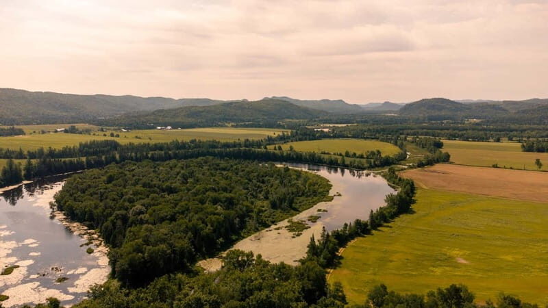 Mont-Tremblant: self guided kayak/paddleboard on Rouge River - Key Points