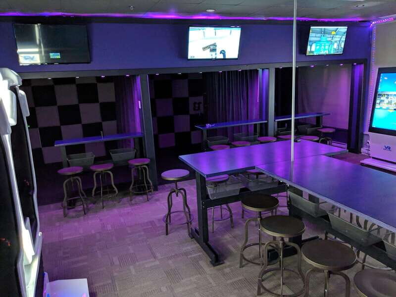 Mont-Tremblant: VR Arcade - Game Station - Key Points