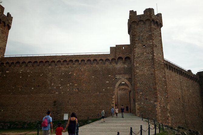 Montalcino and Pienza Tuscany Wine&Cheese ShoreExcursion from Civitavecchia Port - Exploring Montalcino: The Heart of Brunello