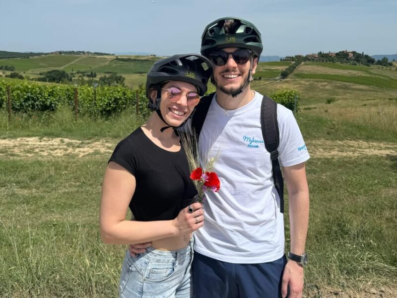 MONTALCINO:Privat E-Bike experience discovering Orcia Valley - What’s Included and What Extras Are Available?