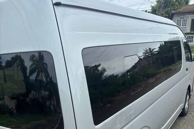 Montego Bay Airport and Hideaway Royalton Negril Private Shuttle - Who Should Consider This Transfer?