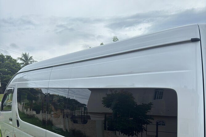 Montego Bay Airport and Jewel Paradise Cove Private Shuttle - FAQs