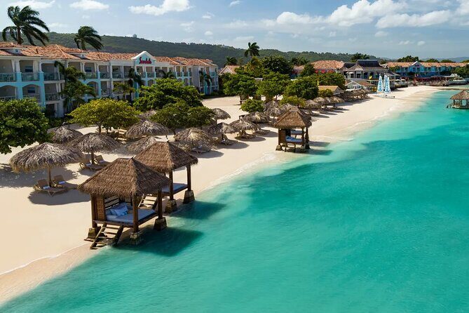 Montego Bay Airport and Sandals Montego Bay Private Shuttle - Key Points