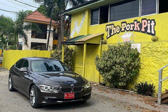 Montego Bay Airport Private Luxury Taxi:Montego Bay Resorts - The Vehicle and Amenities