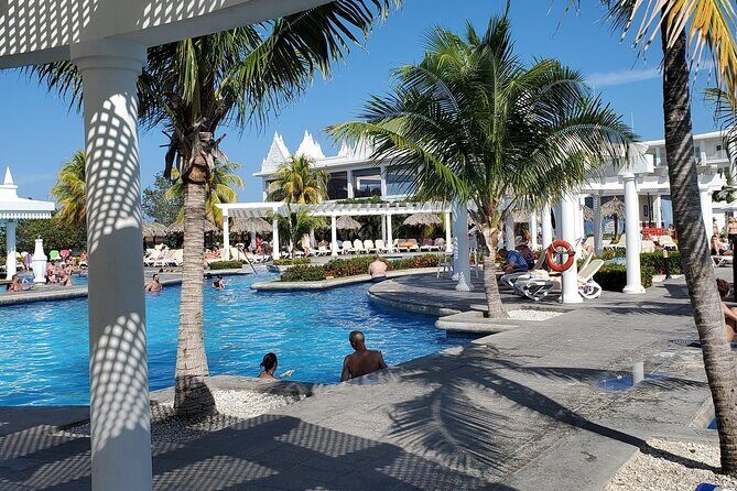 Montego Bay Airport Transfer to Hotels in Montego Bay or Falmouth - Price and Value