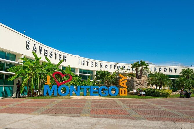 Montego Bay Airport Transfer to Ocho Rios - Key Points