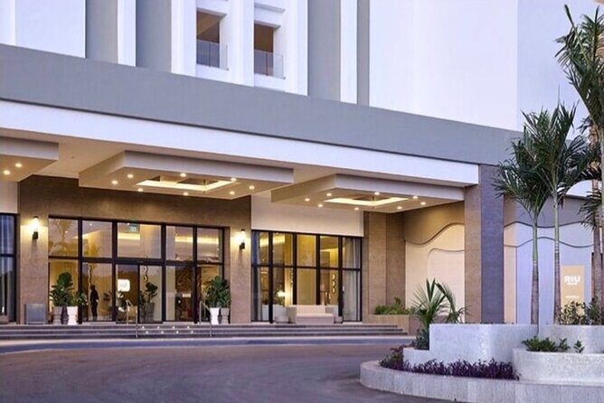 Montego Bay Airport Transfer to Riu Palace Aquarelle Hotel - Introduction