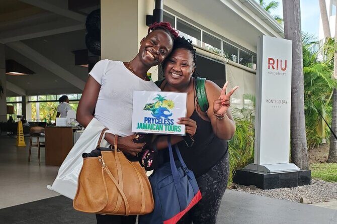 Montego Bay Airports transfers to all hotels/villas in Jamaica. - Value for Money