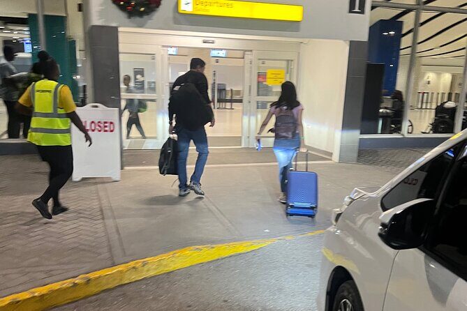 Montego Bay Bahia Principe Grand Jamaica Private Airport transfer - Return Transfer: Ease and Punctuality