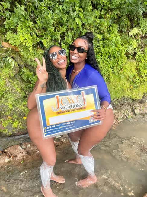 Montego Bay: Bamboo Rafting with Limestone Massage - An Authentic and Relaxing Jamaican Experience