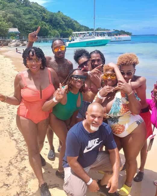 Montego Bay: Beach Day with Water Sports and Transportation - Food and Drinks