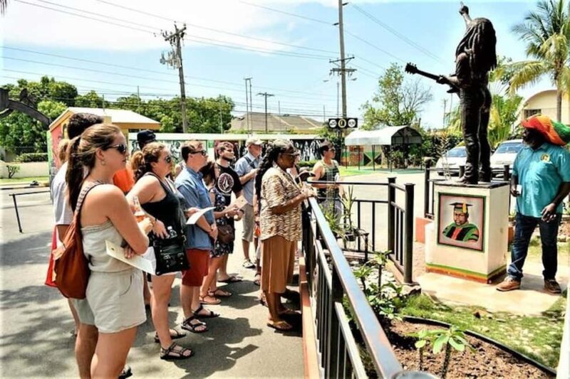 Montego Bay: Bob Marley's Nine Mile Admission & Guided Tour - A Journey into Bob Marleys World