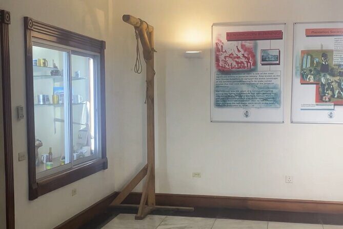 Montego Bay City Tour with Sightseeing and Shopping - The Experience in Practice