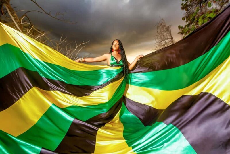 Montego Bay: Flying Dress Photoshoot in Montego Bay Jamaica - What is the Flying Dress Photoshoot?