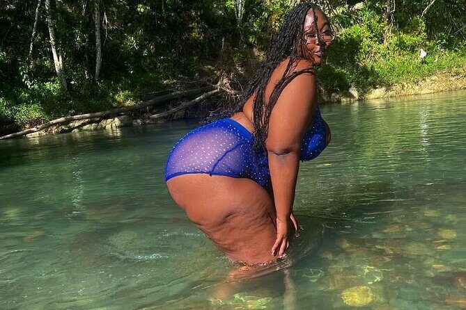 Montego Bay Highlights Tour with Shopping & Bamboo River Rafting - Exploring the Montego Bay Highlights Tour with Shopping & Bamboo River Rafting