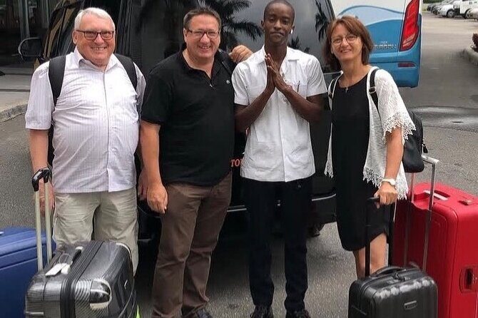 Montego Bay Jamaica Airport Transfer to Montego Bay and Falmouth - What to Expect from the Transfer Service