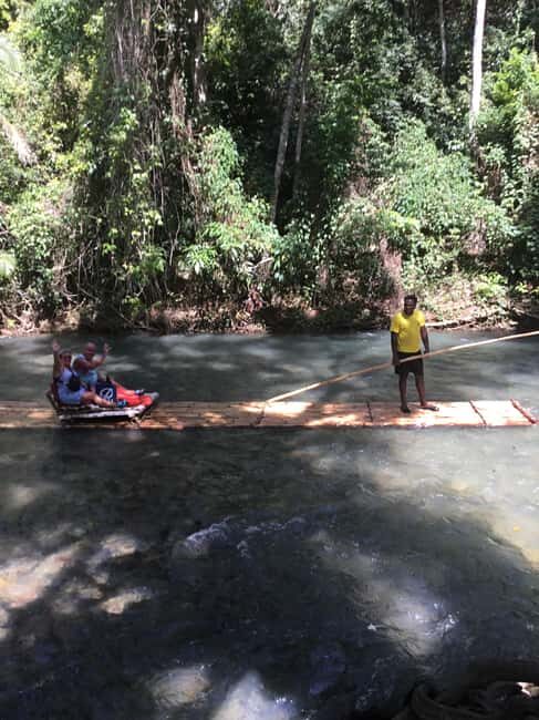 Montego Bay: Martha Brae Bamboo Rafting Tour - What Makes This Tour Stand Out?