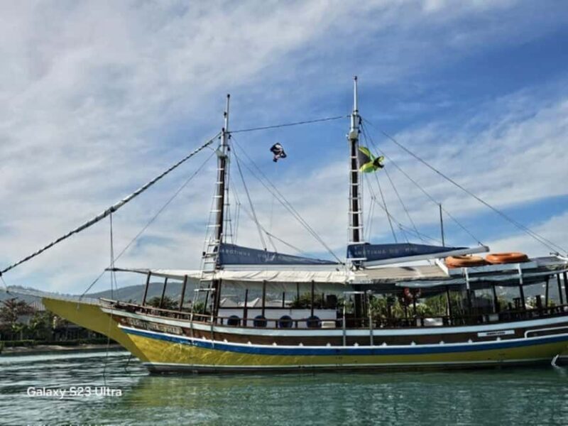Montego Bay Pirate Ship Cruise Port Royal & Lime Cay - The Sum Up