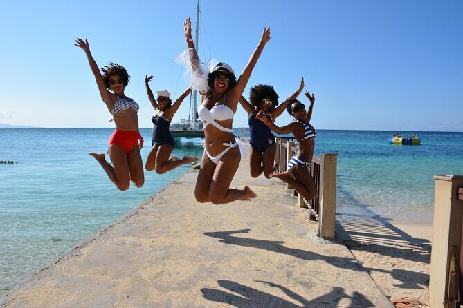 Montego Bay Private Afternoon Catamaran Open Bar and Snorkeling - FAQs