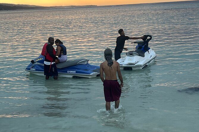 Montego Bay Private Jetski, Parasailing and water activities - Key Points
