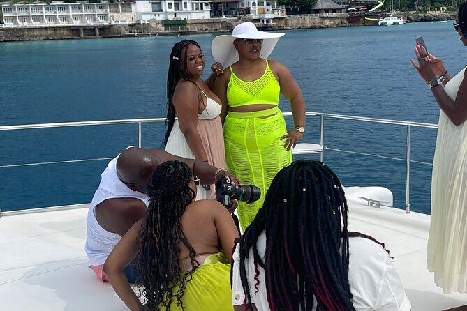 Montego Bay Sightseeing Tour and Souvenir Shopping - FAQ