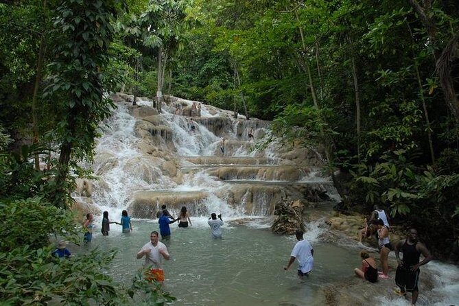 Montego Bay tour: Dunn's River Falls - Introduction