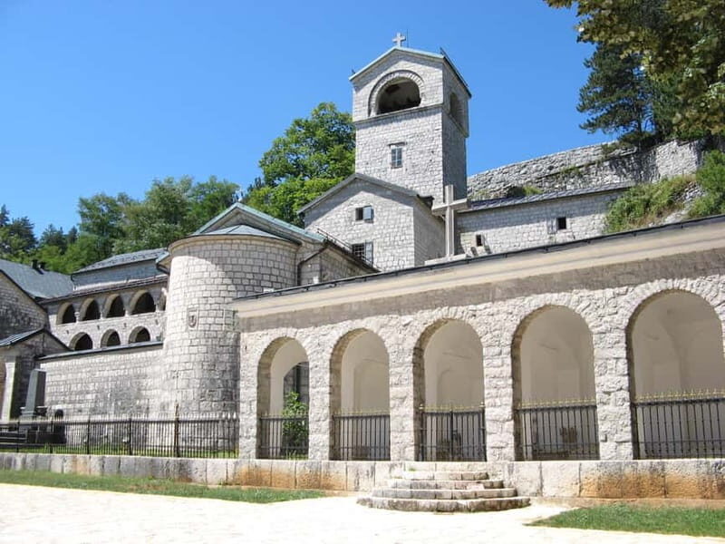 MONTENEGRO TOUR History, tradition, culture! - Key Points