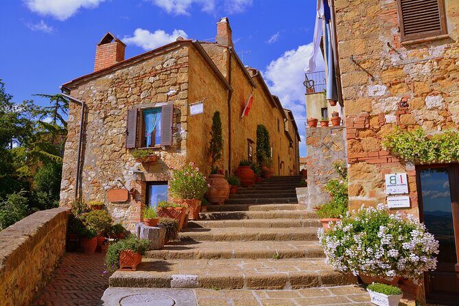 Montepulciano and Pienza Tuscany Full Day Tour from Rome - FAQ