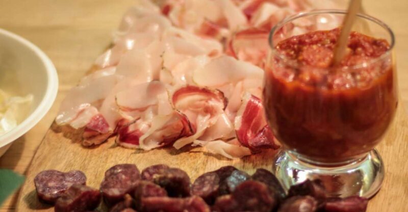 Montepulciano: Guided Walking Tour and Food Tasting - Underground Wine Cellar Visit: A Deeper Dive into Tuscan Wines