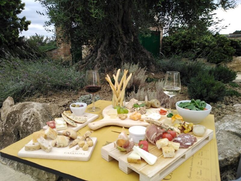 Montepulciano: Tuscan Winery Tour with Wine Tasting & Meal - Key Points