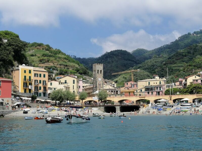 Monterosso al Mare: Monterosso Kayak and Snorkeling Tour - Key Points