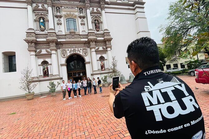 Monterrey Express Tour with a 2-Hour Local Guide - Key Points
