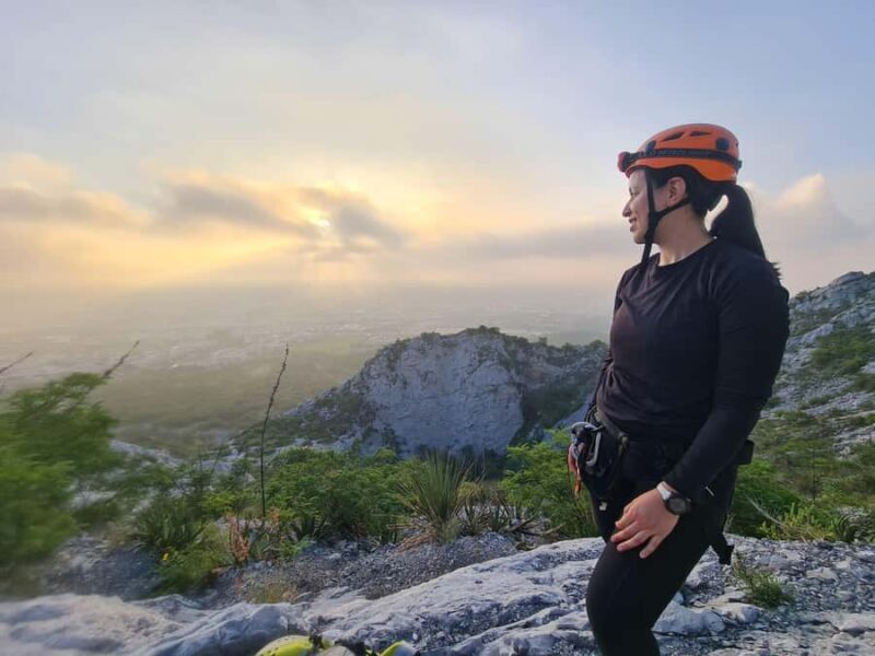 Monterrey: Rappelling, Hiking, and Mines at Devils Throat - Key Points