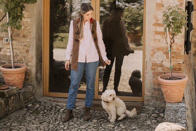 Montevecchio Isolani wine tasting experience - In-Depth Look at the Montevecchio Isolani Wine Tasting Experience
