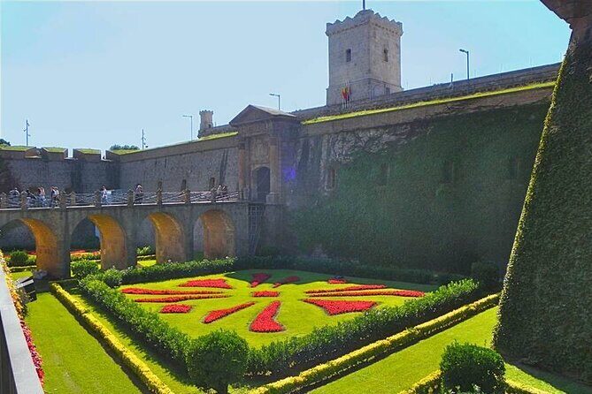 Montjuic Castle Admission Ticket in Barcelona - The Basics: What to Expect at Montjuïc Castle