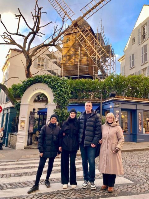 Montmartre: Guided tour to Sacré-Coeur - Visiting the Last Windmills and Vineyards