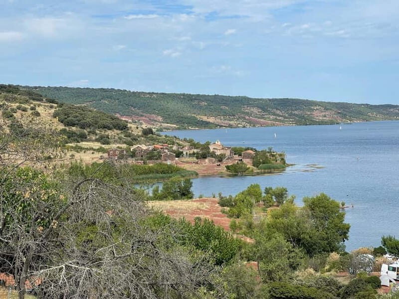 Montpellier: Celles, Capitelles & Local Wine Tasting Tour - Who This Tour Is Perfect For