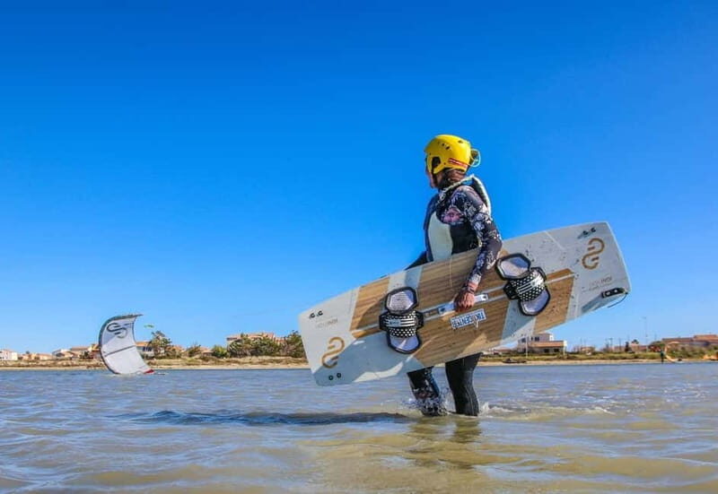 Montpellier: Kitesurfing Lesson with Equipment - The Instructor & Group Experience