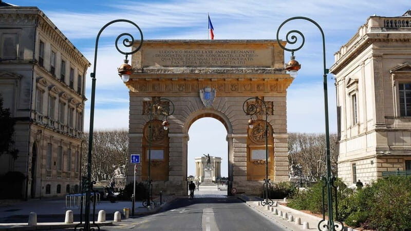 Montpellier: Private Guided Walking Tour - A Closer Look at the Montpellier Private Guided Tour