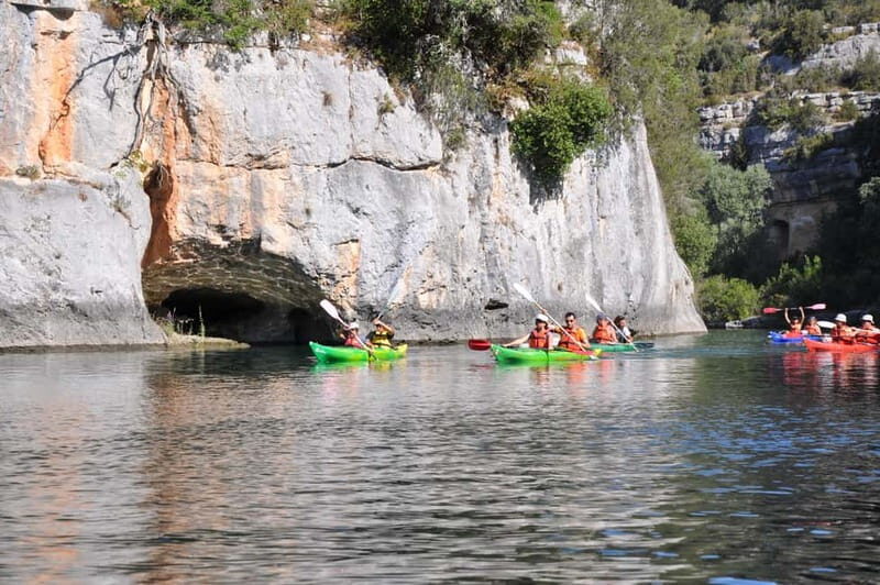 Montpezat: Canoe kayak rental in the Gorges du Verdon - What the Paddle Looks Like