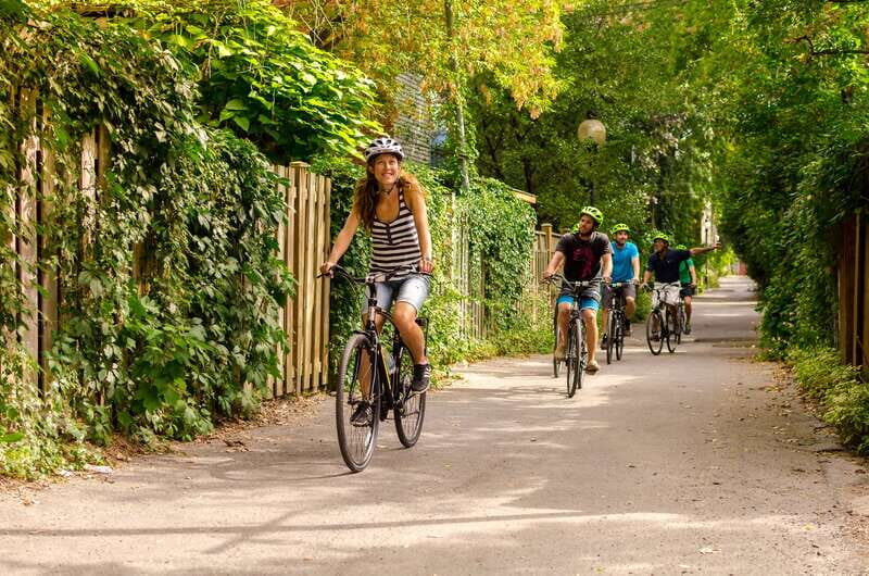 Montreal: All-Day Bicycle Rental - Exploring Montreal by Bike: An Enthusiasts Review of the All-Day Bicycle Rental Experience