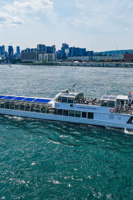 Montreal: Bateau-Mouche Cruise with A La Carte Dinner Option - Who Should Consider This Experience?