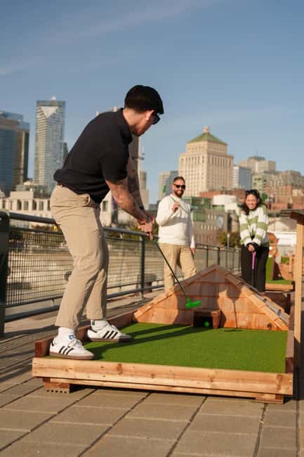 Montreal: Bungee Jump + Mini-golf (Combined Offer) - The Experience in Detail
