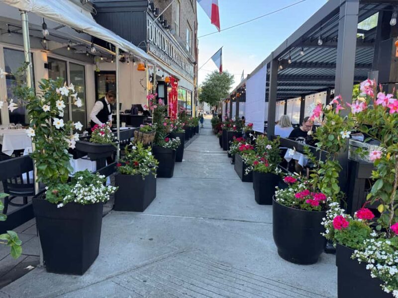 Montreal by Car: Private Montreal Tour  Hidden Gems - Exploring Montreal in Style and Comfort