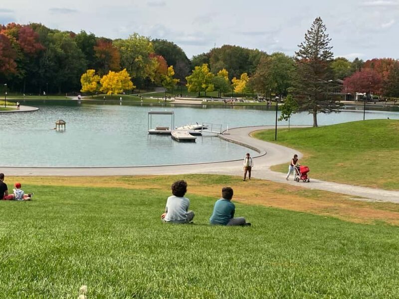 Montreal by Car: Private Montreal Tour  Hidden Gems - The Experience: Comfort, Personalization, and Authenticity